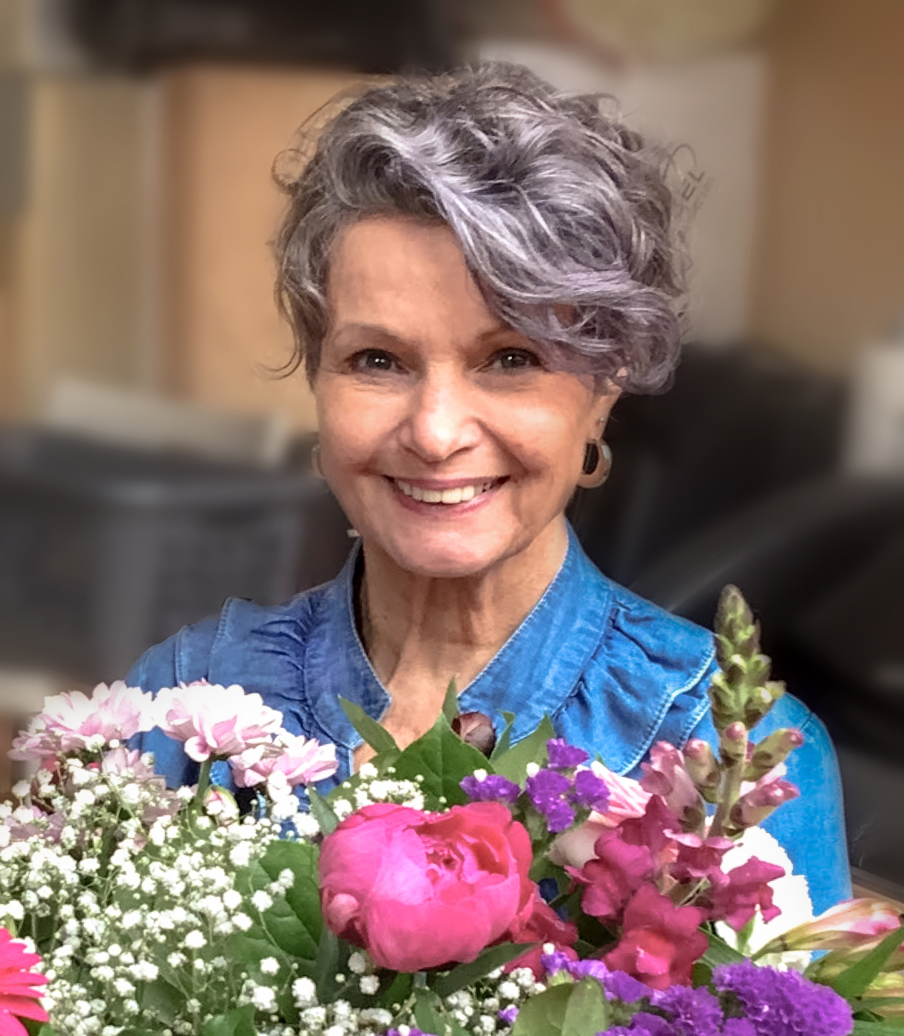 Artist's Profile - Celia de Villiers